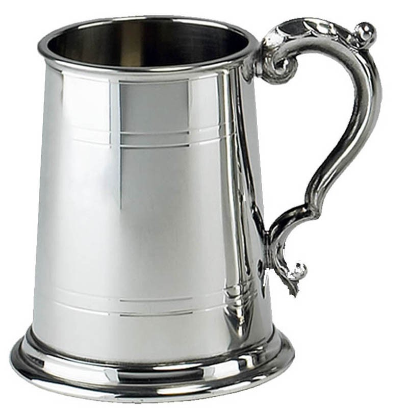 1 Pint Pewter Commodore Tankard